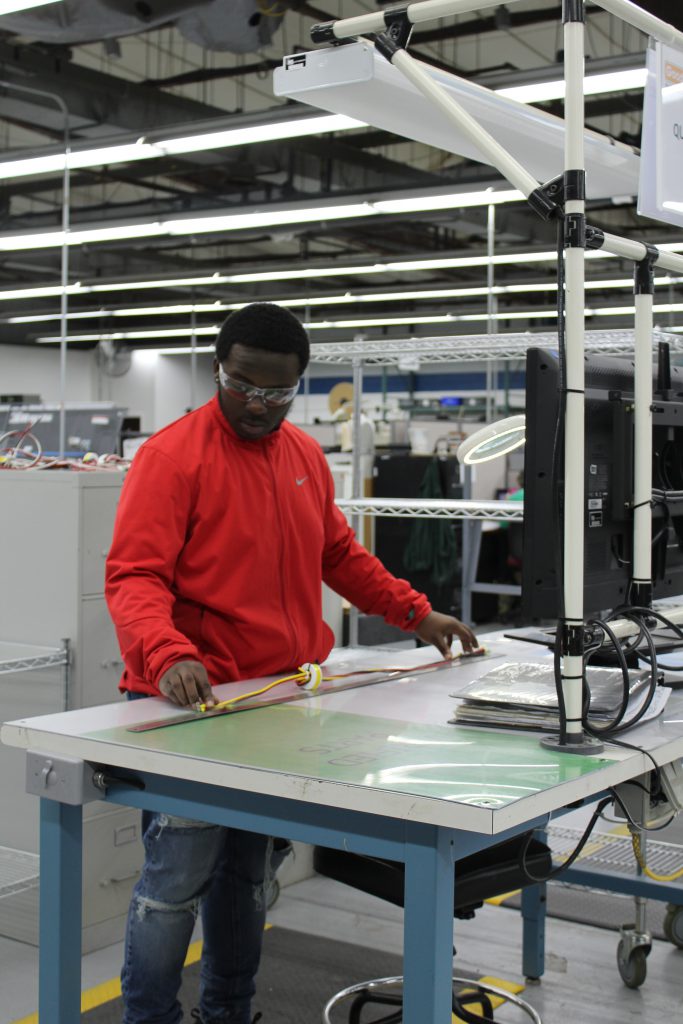 Partnership Training Next Generation of Advanced Worker